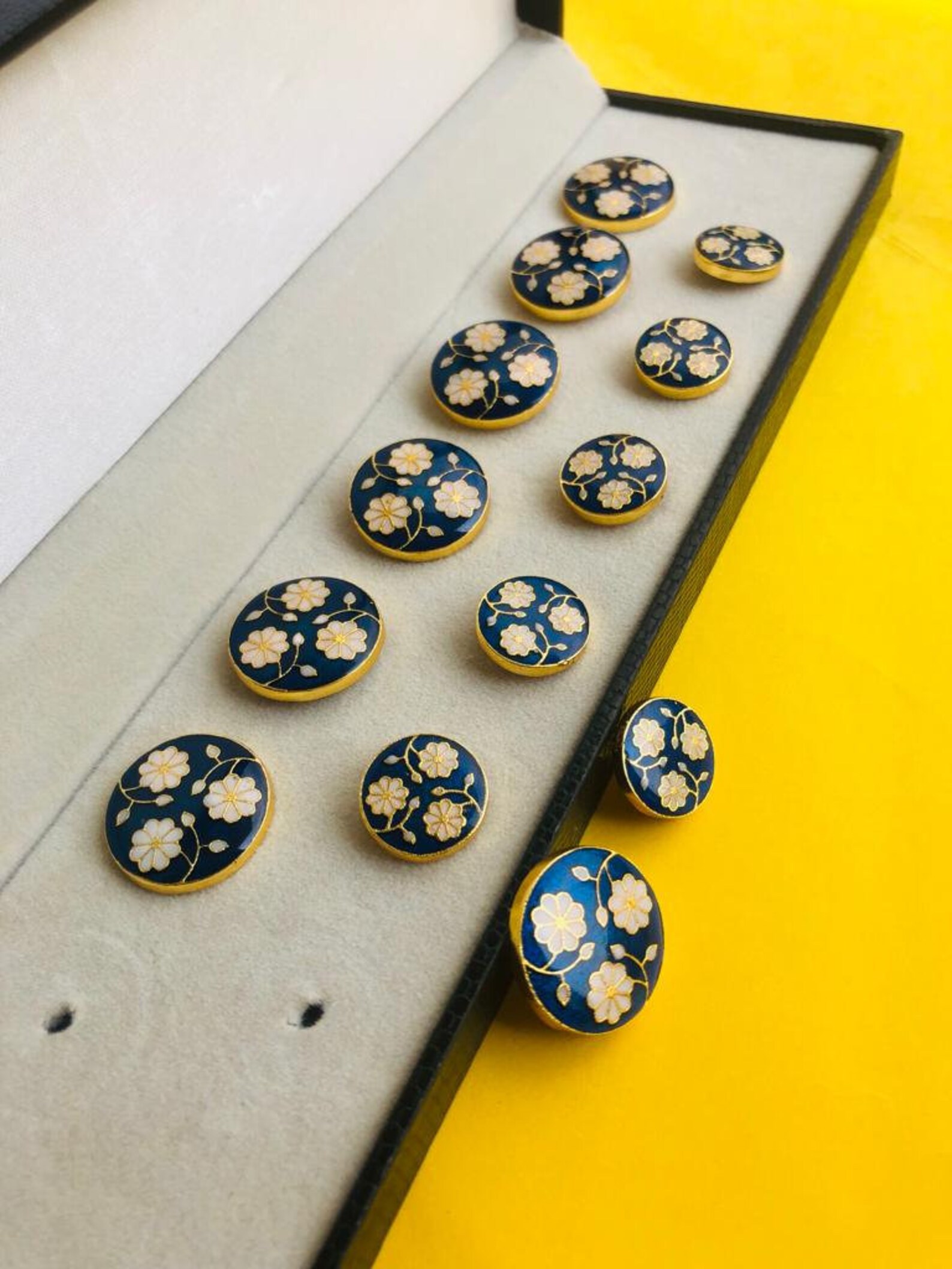 Handcrafted Traditional Rajasthani Localartisan Sherwani Royal Button ...