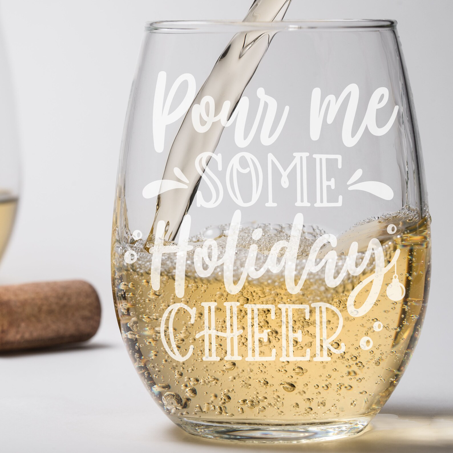 Pour Me Some Holiday Cheer Engraved Wine Glass Funny Christmas - Etsy.de