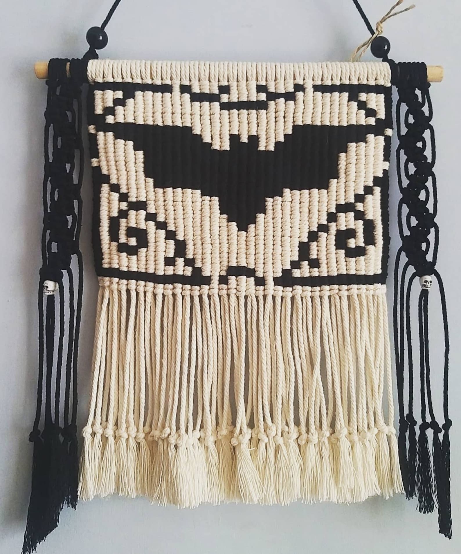 Macrame Bat Wall Hanging Goth Delux - Etsy