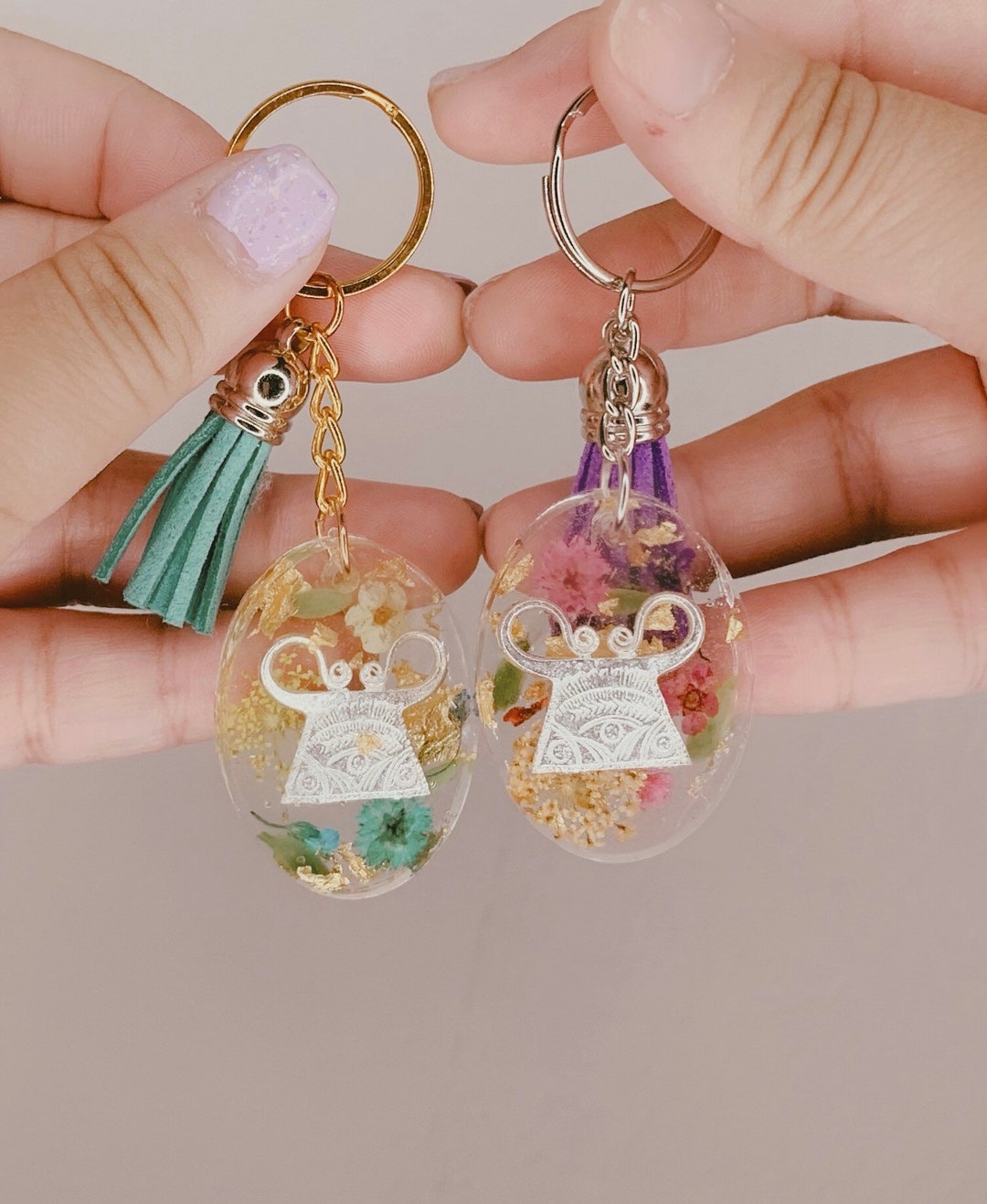 Hmong Keychains, Resin Floral Keychains, Phiaj- Made to Order - Etsy