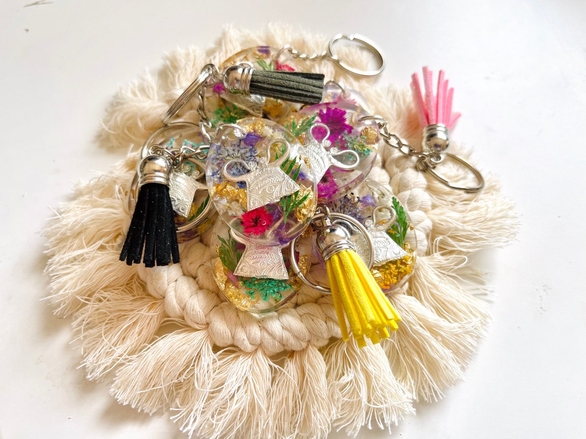 Hmong Keychains Resin Floral Keychains Phiaj Made to Order - Etsy