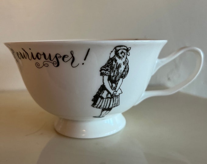 V&A Alice in Wonderland Fine China Tea Cup - Etsy