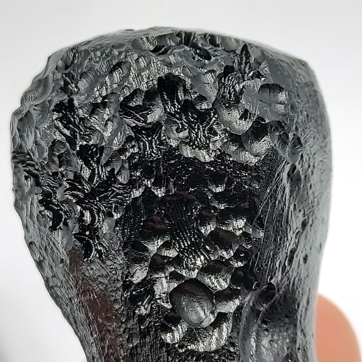 Anda Skin Museum Grade Dumbell Indochinite Tektite 82.7g,7.5x3x2.7 Cm ...