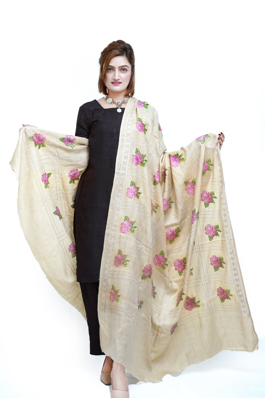 Pakistani Pashmina Shawl, Extremely Soft Feel Wrap, Fine Fabric With ...