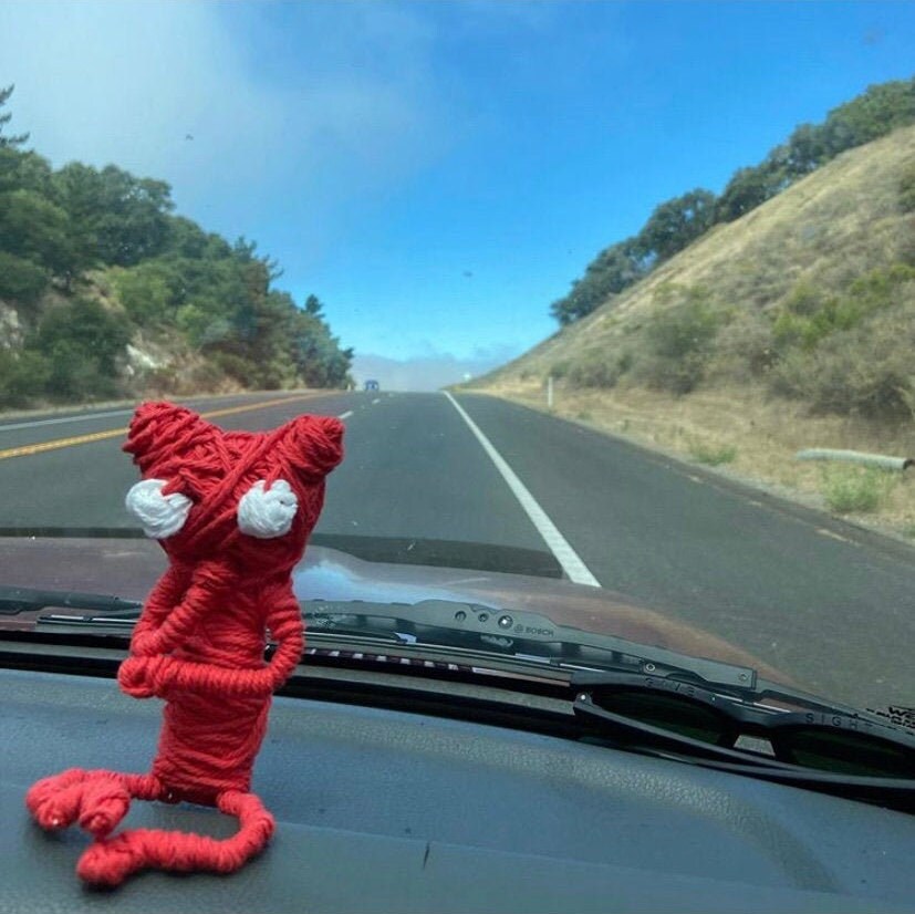 Unravel Yarny Poseable Figurine - Etsy