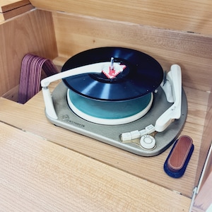 Mid Century Modern German Ash Record Player, Radio by Braun “MM 4 ...