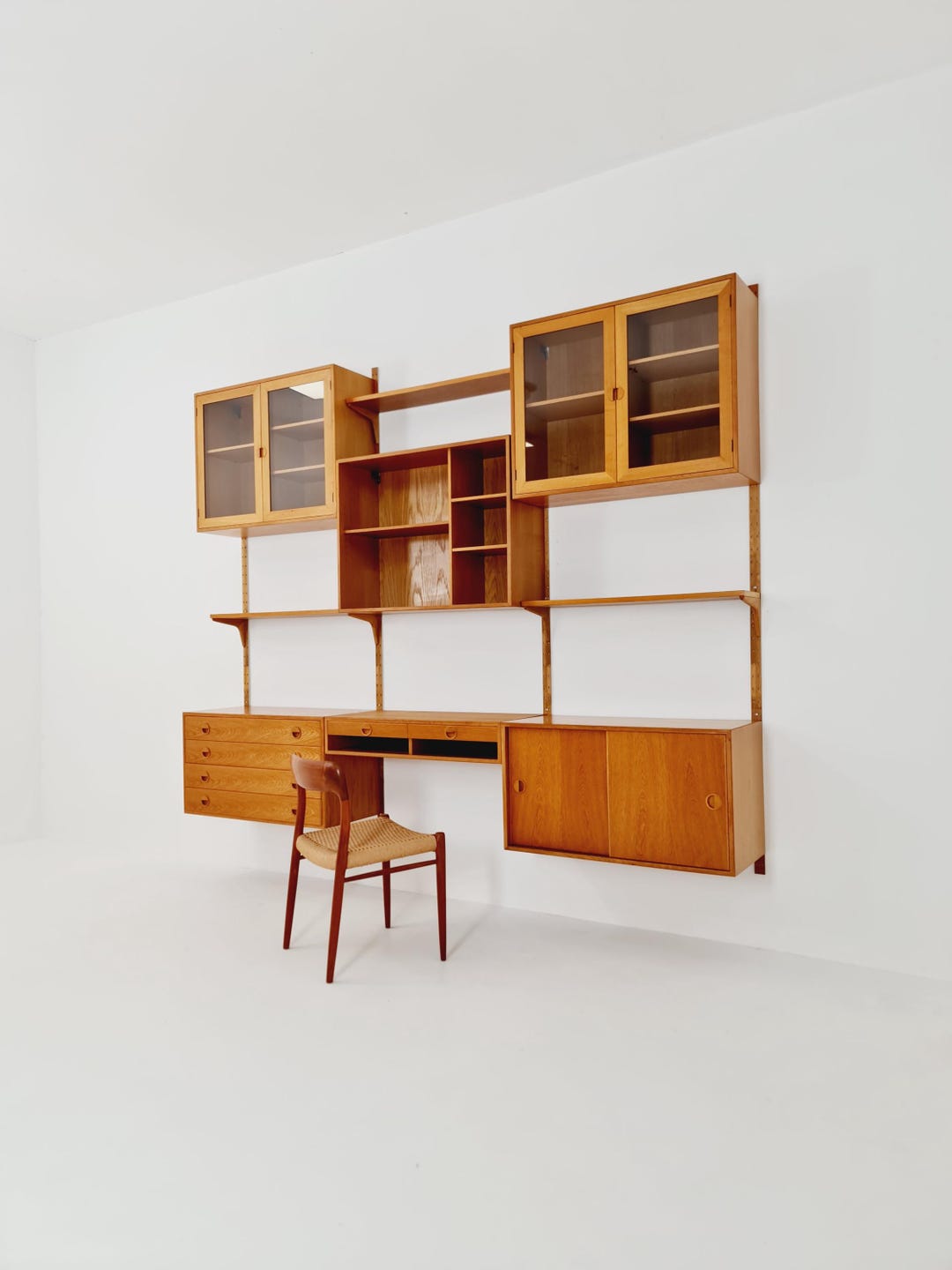 Danish Modern Modular Oak Shelving System by Hansen & Guldborg Mobler ...