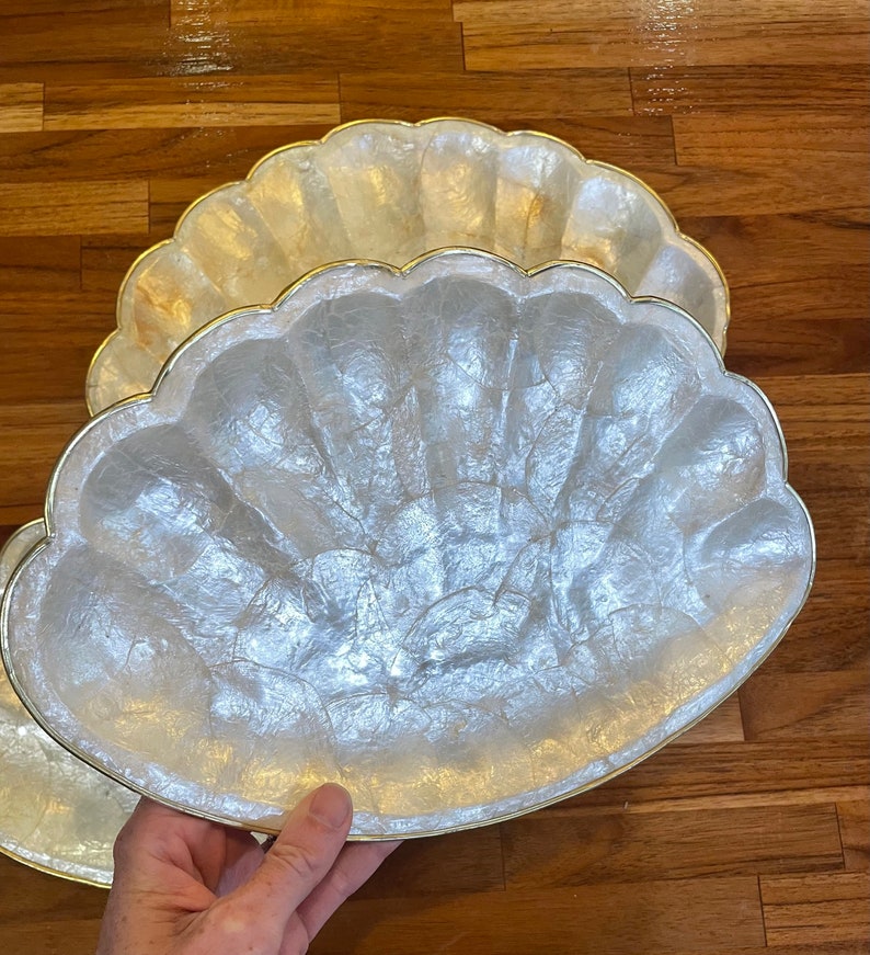 Set of 3 Capiz Shell Plates - Etsy