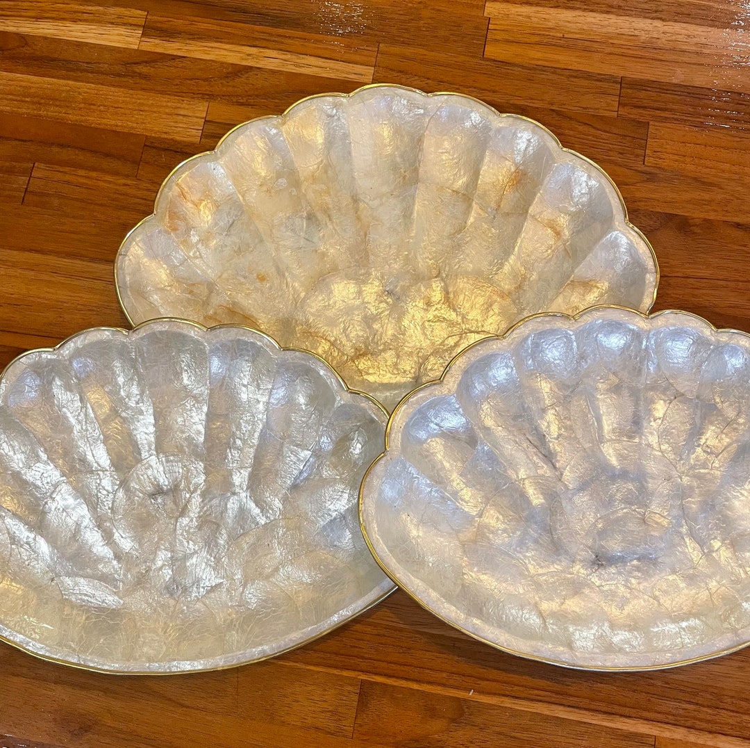 Set of 3 Capiz Shell Plates - Etsy