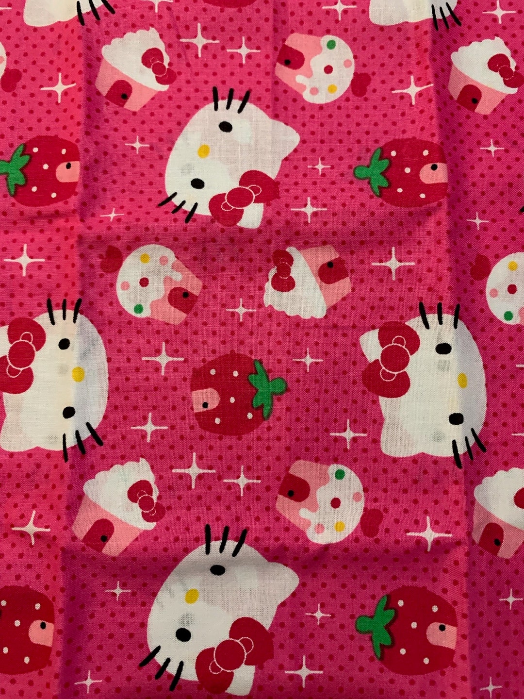 Fat Quarter 2012 Hello Kitty “ Hello Kitty Cupcake Toss” by Sanrio for ...
