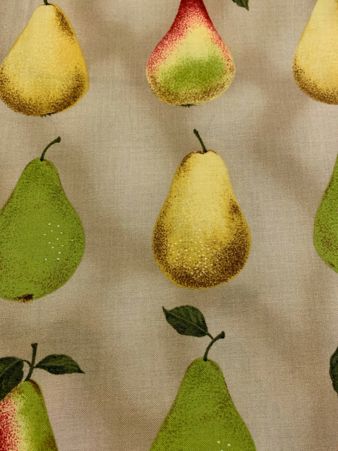 1/2 Yd Vintage “pear” Allover Print by Hi-fashion Cotton Quilt Fabric ...