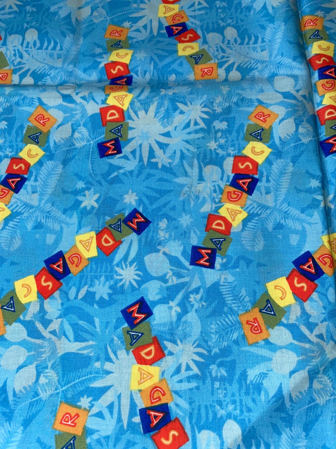 1/2 Yd 2005 Dream Works Animation “madagascar” by Springs Industries ...