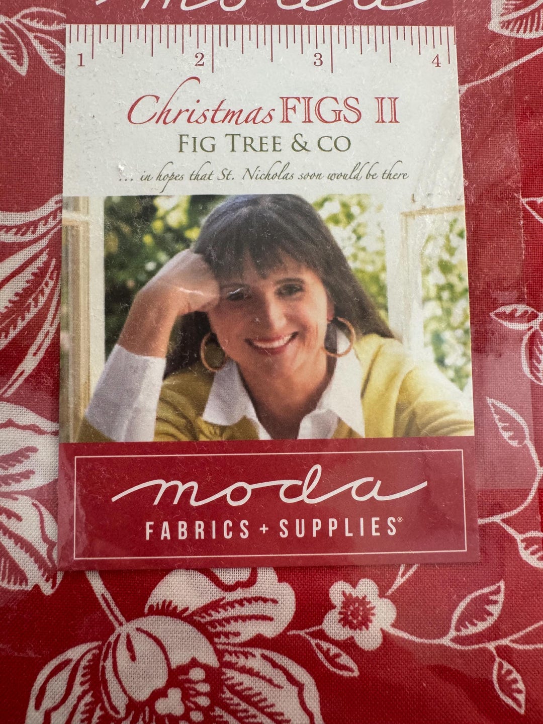 Christmas Figs II 40 Piece 10”x10” Stacker Layer Cake Cotton Fabric by ...