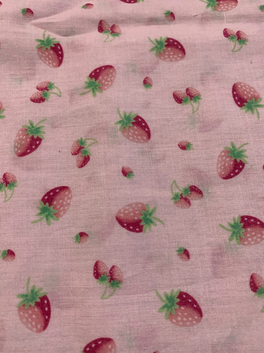 18 Vintage Allover Strawberry Lightweight Print Cotton Blend Fabric ...