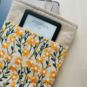 Embroidered Daisies iPad Sleeve, Daisy iPad Cover, Flower iPad Pouch ...