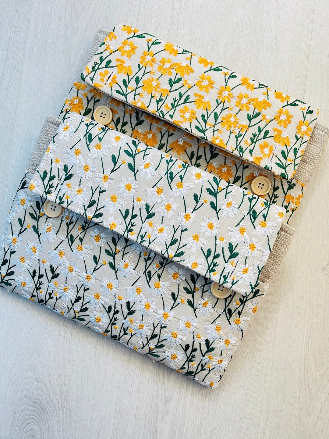 Embroidered Daisy MacBook Case: Fabric Laptop Sleeve With Pocket - Etsy