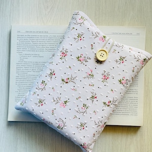 Baby Pink Flowers Book Sleeve, Padded Book Protector, Fabric Book Pouch ...