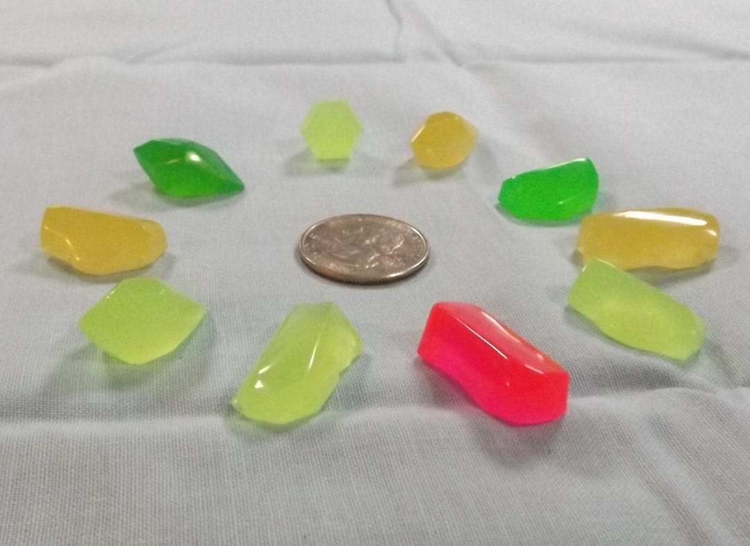 Kryptonite Inspired Cosplay Prop Shard - Some Glow in the Dark - Etsy
