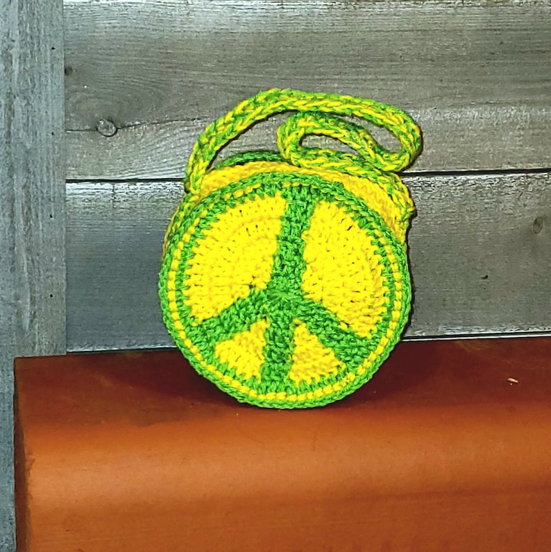 Please Sign Round Retro Purse - Etsy