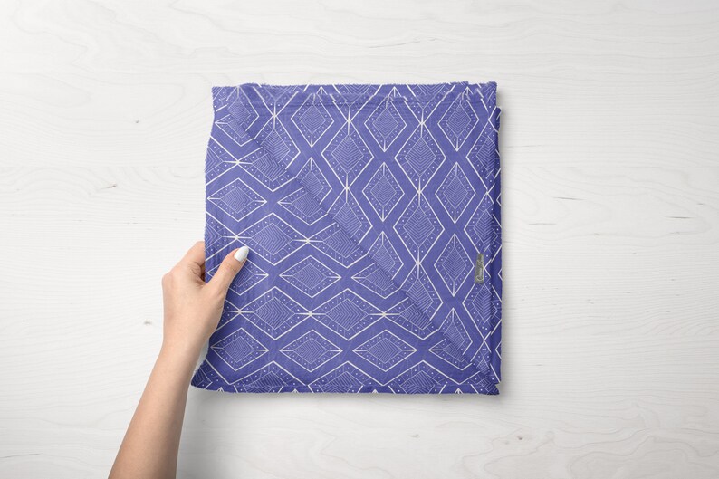 Elegant Diamond Surface Pattern, Purple Seamless Pattern, Fabric Design ...