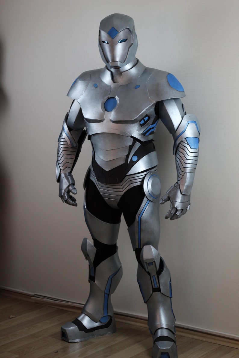 Superior Style Power Suit – Futuristic Cosplay Armor Inspired by Tech ...