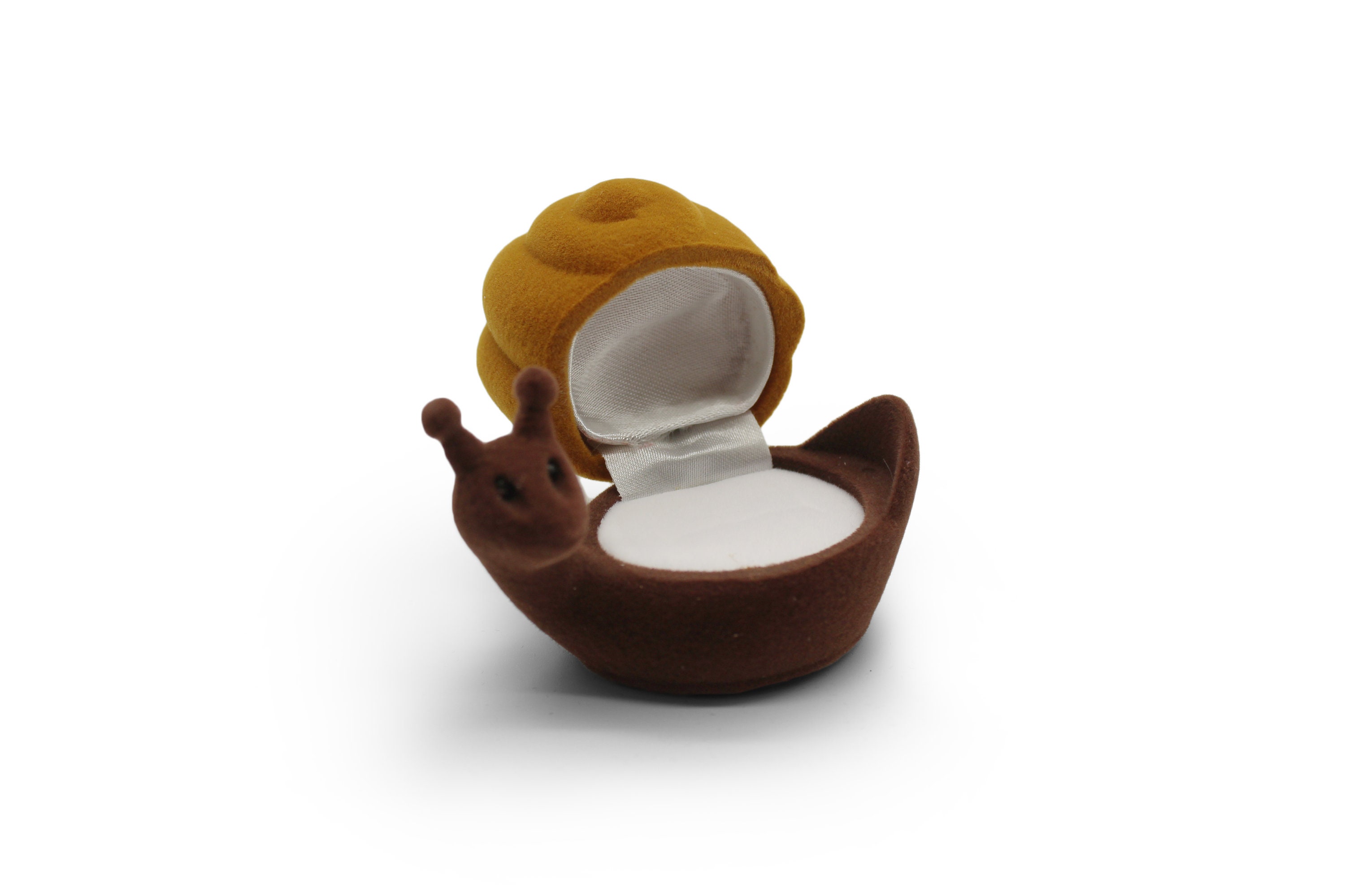 Gorgeous Ring Box by FELANA'S Dimensions: 4.5 X 5.5 X 5 Cm 1.77 X 2.17 ...