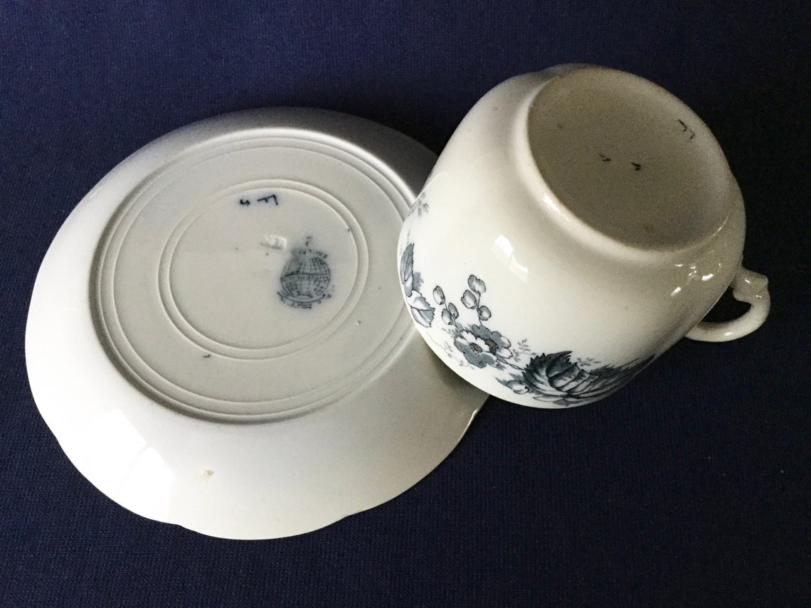 Antique FLOW BLUE Cup & Saucer Set BRAMBLE by Alfred Meakin - Etsy