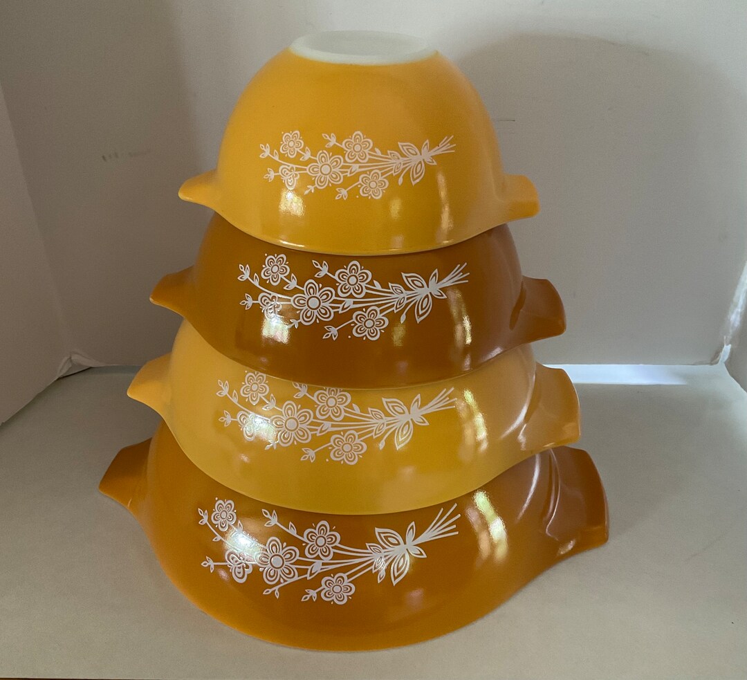 4 Pyrex Gold BUTTERFLY BOUQUET Cinderella Mixing Nesting Bowl Set # 444 ...