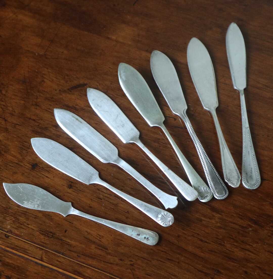 Lot of 8 Antique Silverplate Small Butter Spreaders/knives Various ...