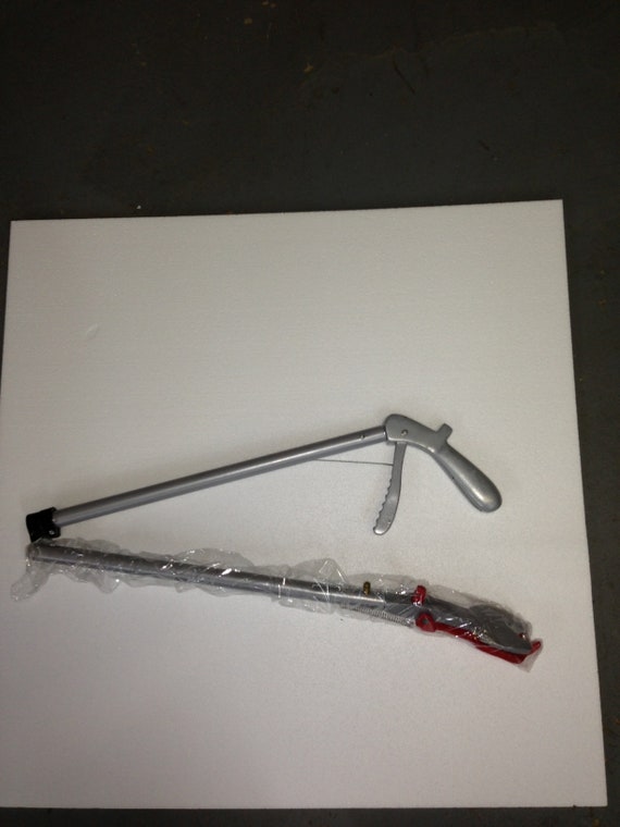 REPTILE SNAKE TONGS | Etsy