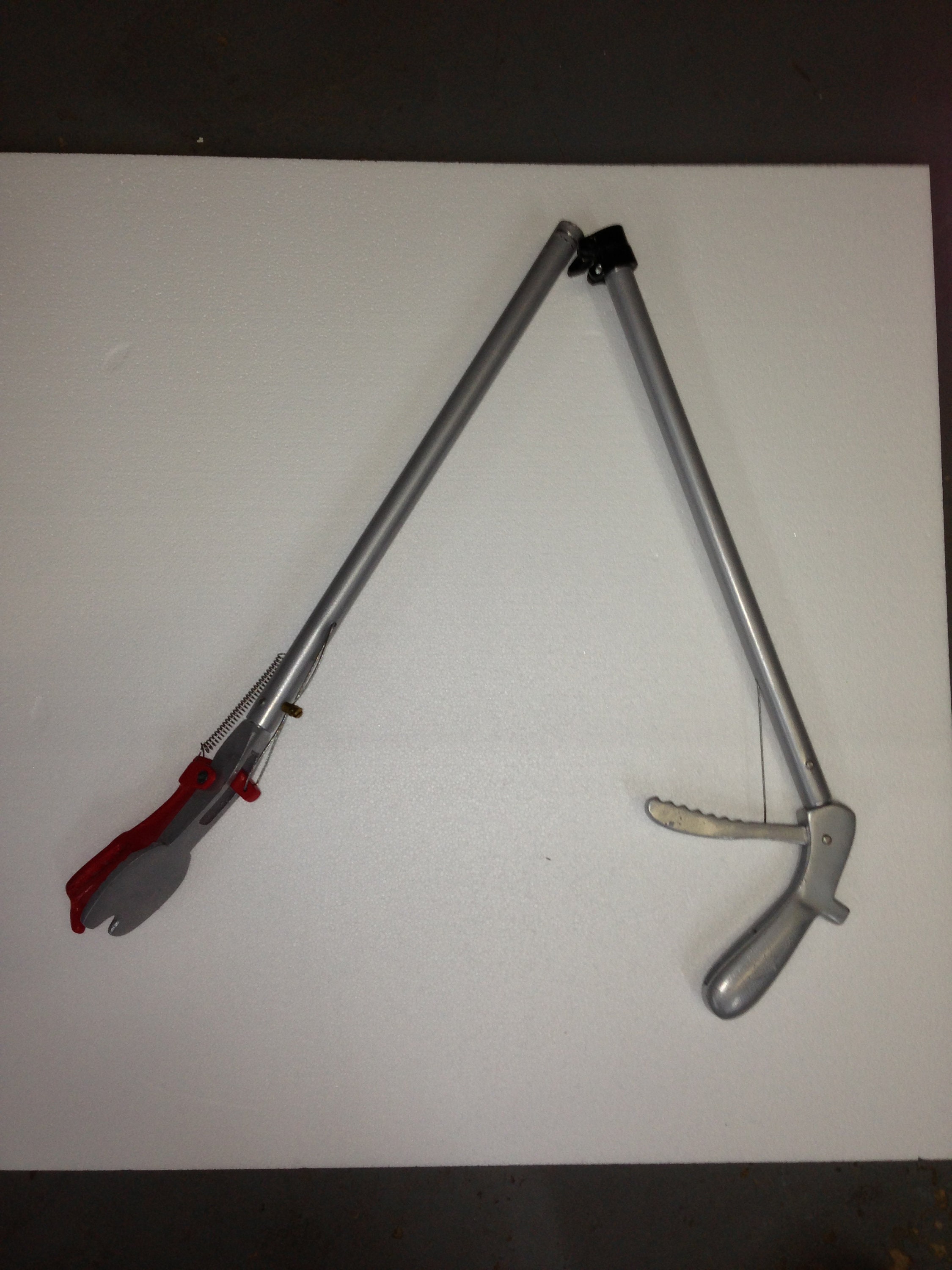 REPTILE SNAKE TONGS - Etsy