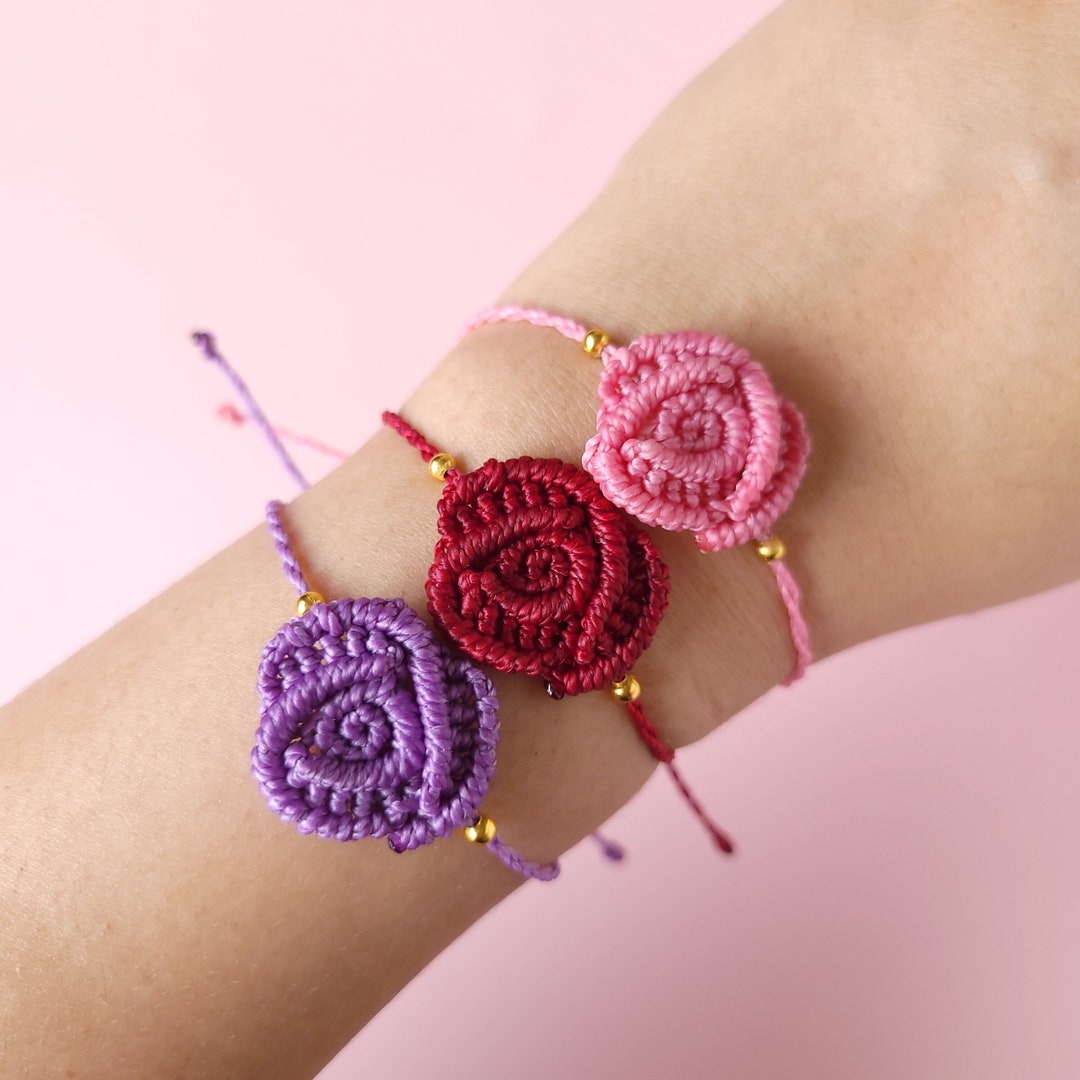 Macrame Rose Adjustable Bracelet - Etsy