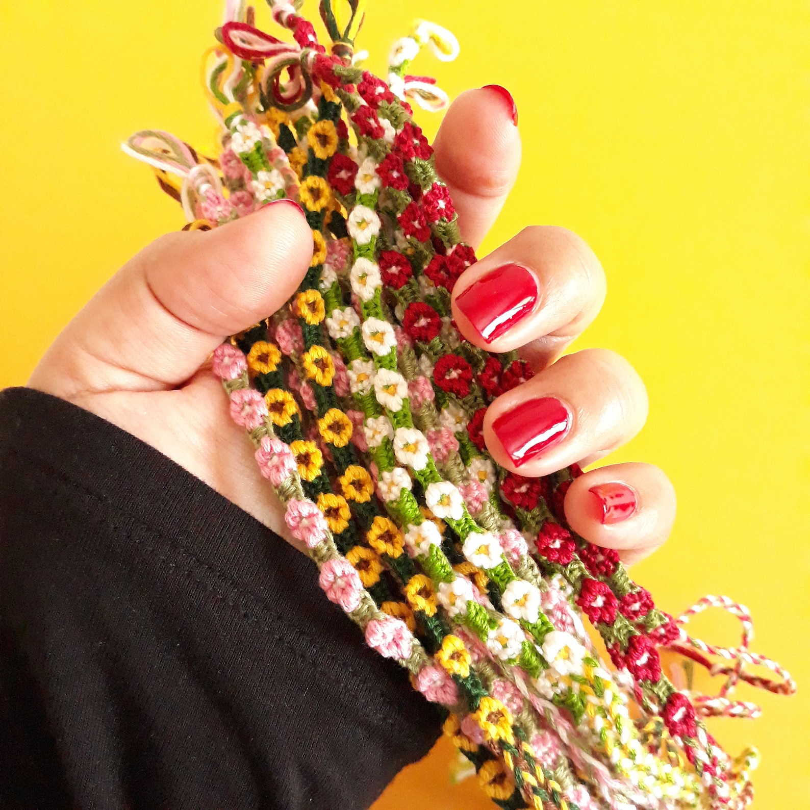Flower Chain Friendship Bracelet, Sunflower, Daisy, Rose, Carnation - Etsy