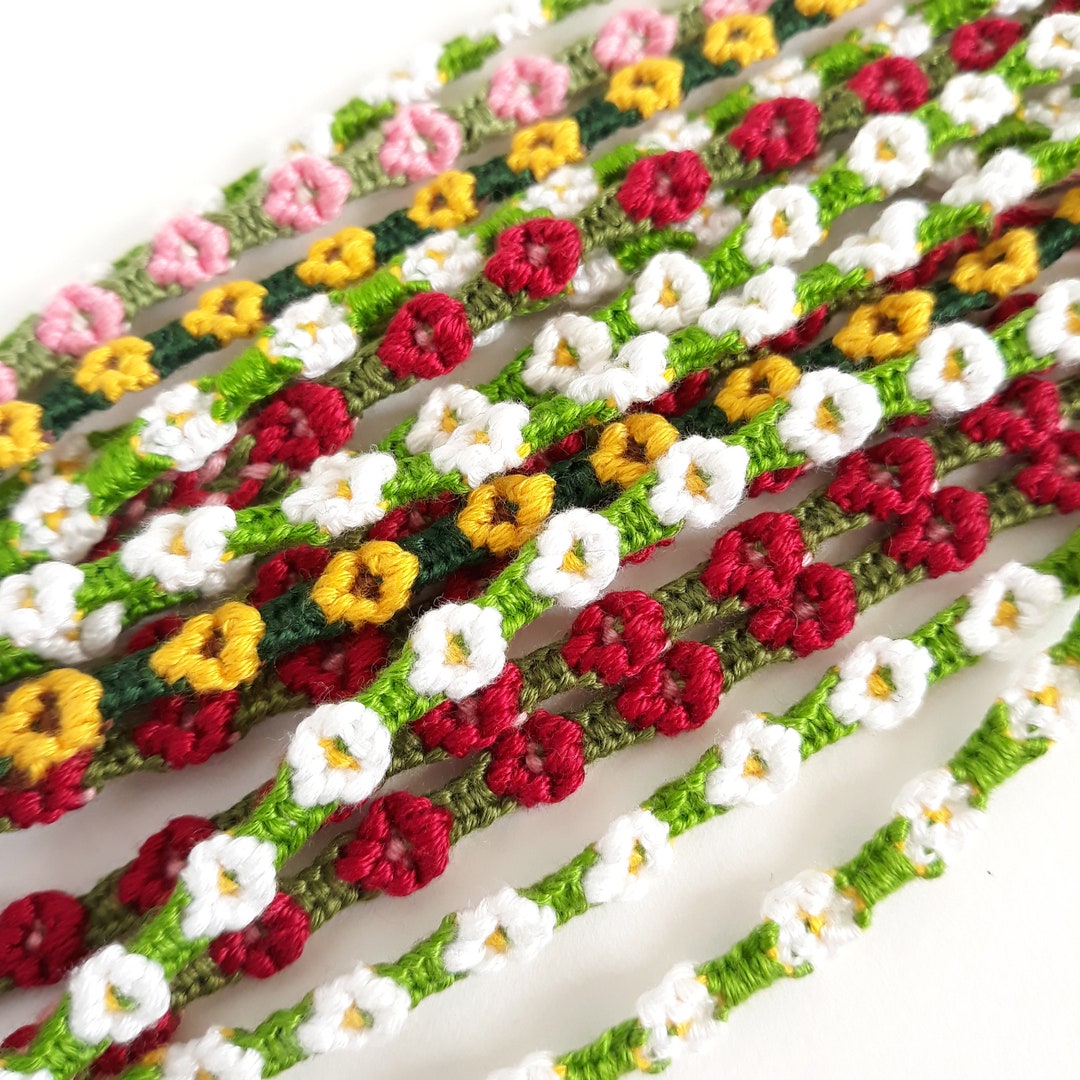Flower Chain Friendship Bracelet, Sunflower, Daisy, Rose, Carnation - Etsy