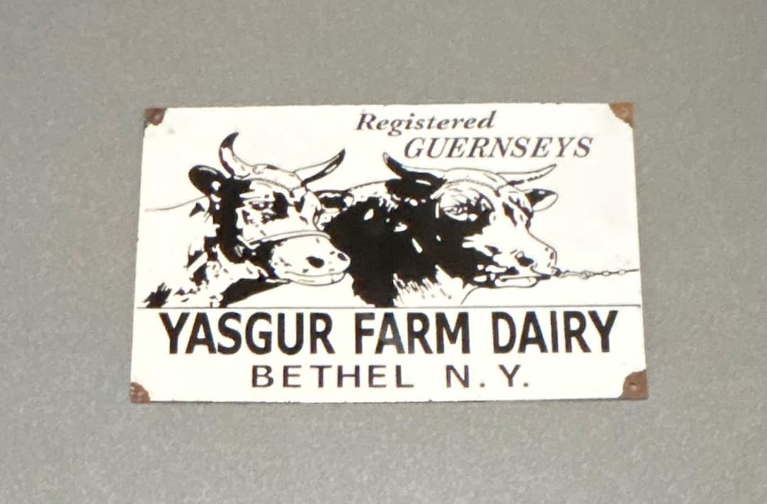 VINTAGE 12” YASGUR DAIRY Farm Cow Milk Porcelain Sign Car Oil Gas Truck ...