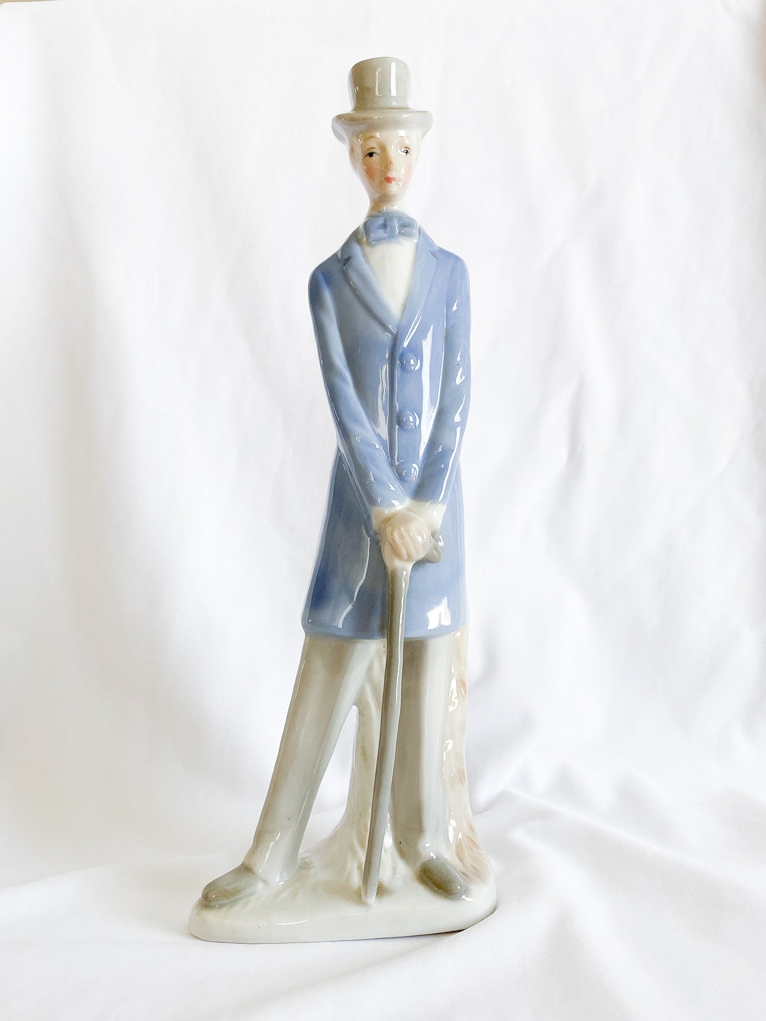 Vintage Lladro Style Porcelain Man Figurine Statue Tall Ornament Pastel ...