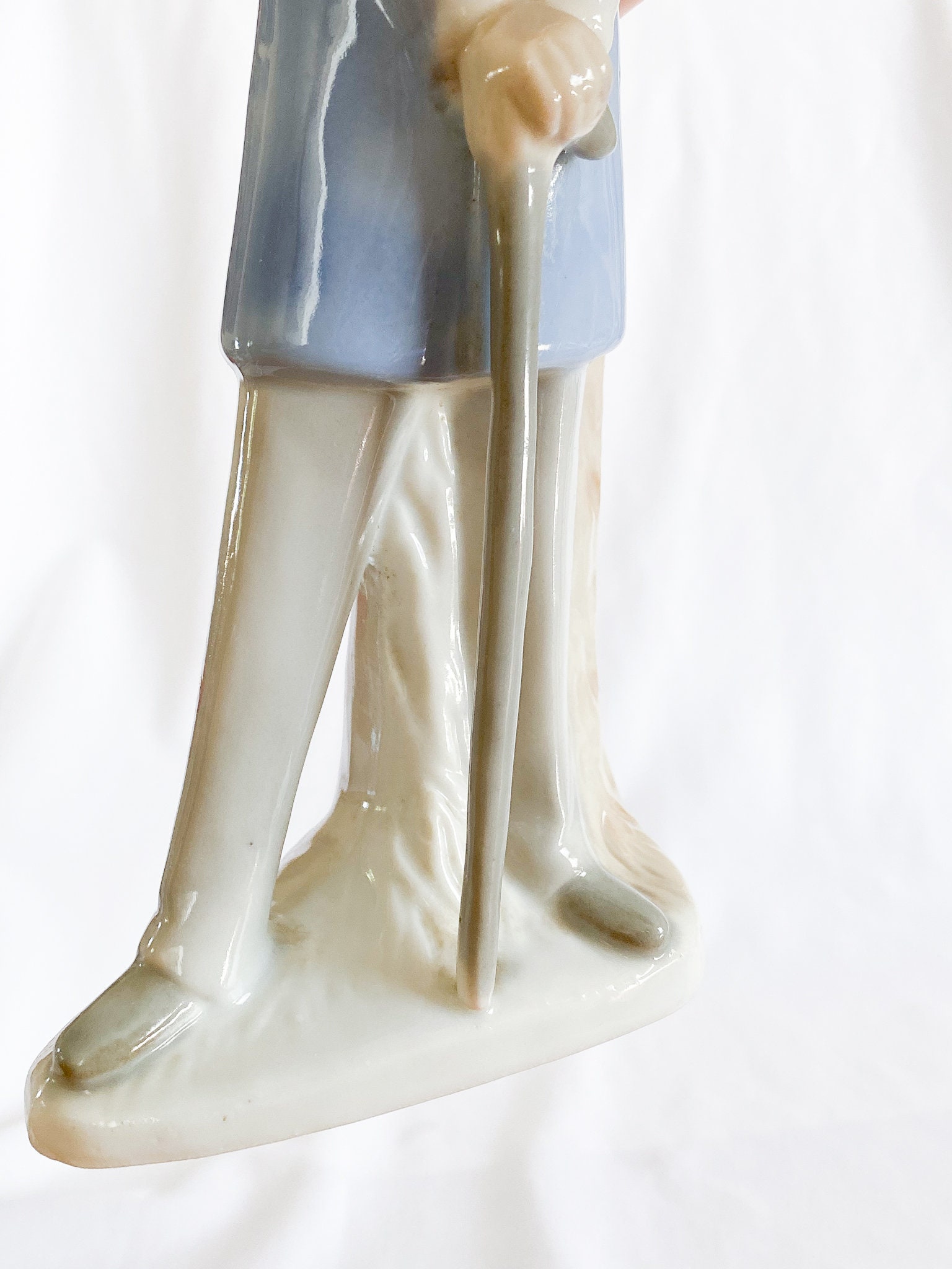 Vintage Lladro Style Porcelain Man Figurine Statue Tall Ornament Pastel ...