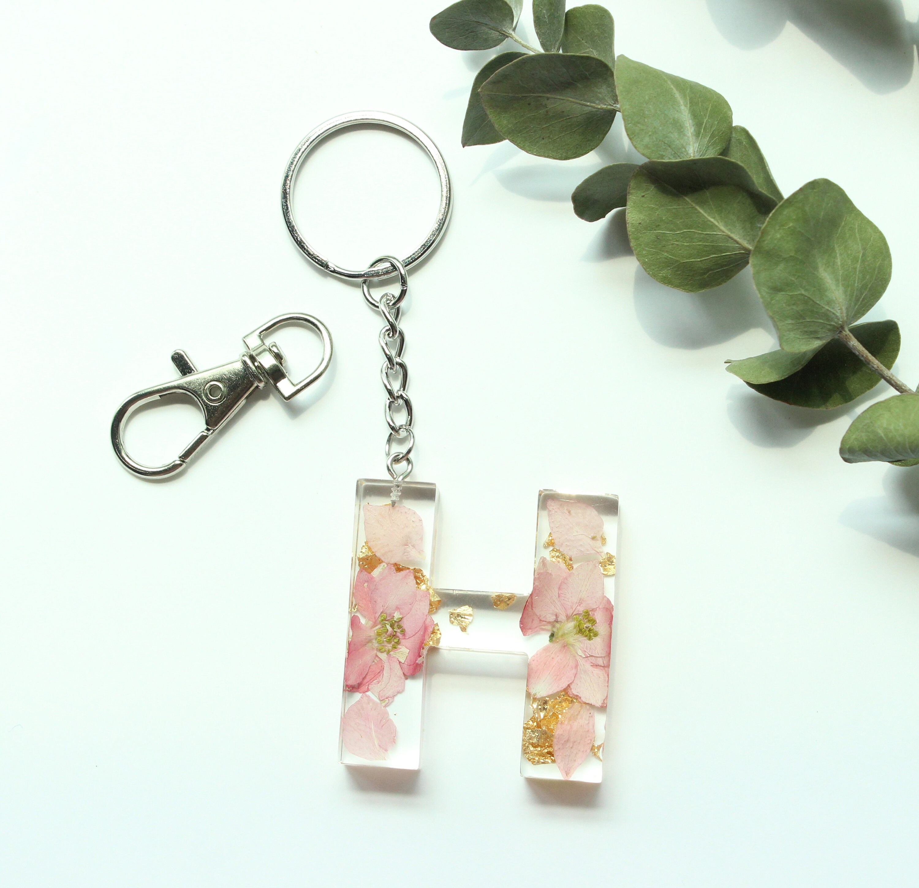 Resin Gold Leaf Real Flower Letter Initial Keychain, Pink Pressed ...