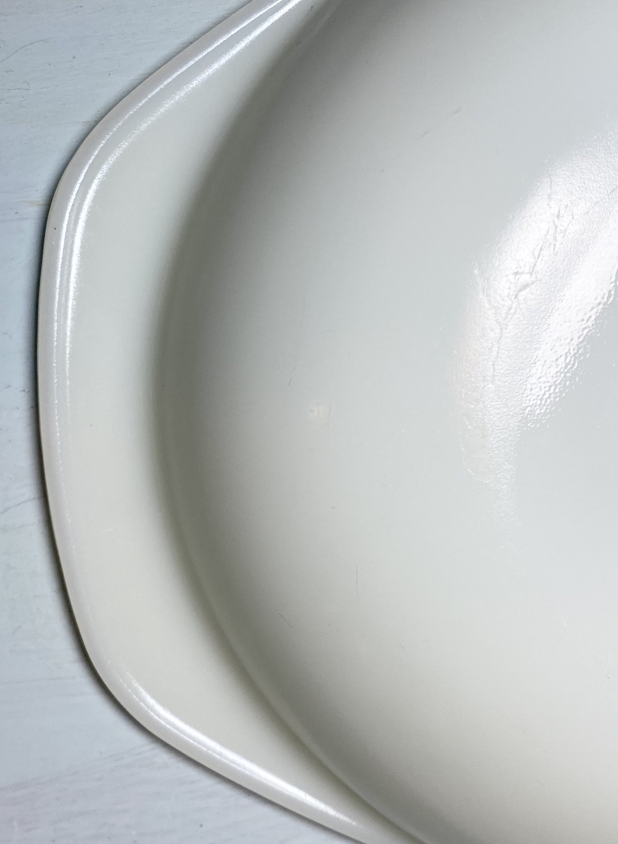Beautiful Vintage White/opal Pyrex Divided Dish - Etsy