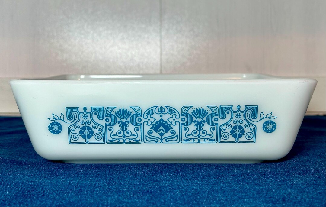 Vintage Pyrex 503 Horizon Blue Space Saver - Etsy