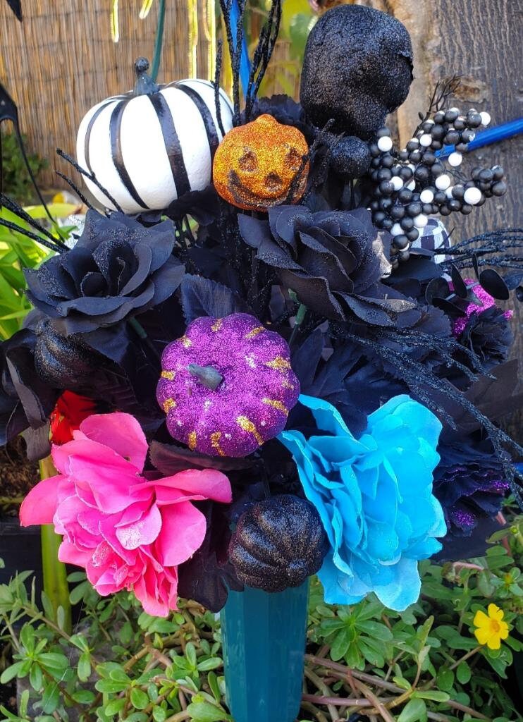 Fall Cemetery Arrangement W/vase, Halloween Cemetery Arrangement ...