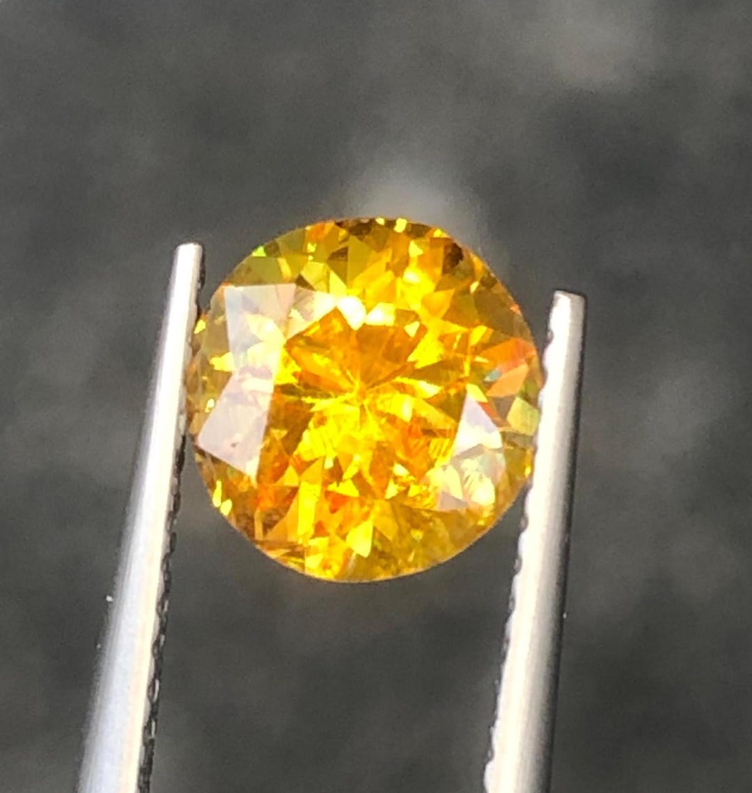 Sphene Titanite, 2 Carats Ravishing Natural Sparkling Sphene Titanite ...