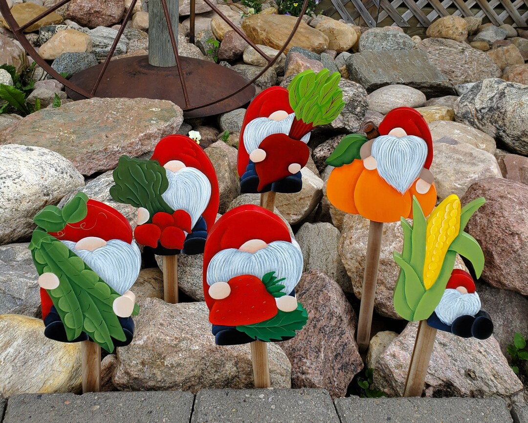 Gnome Garden Row Markers - Etsy