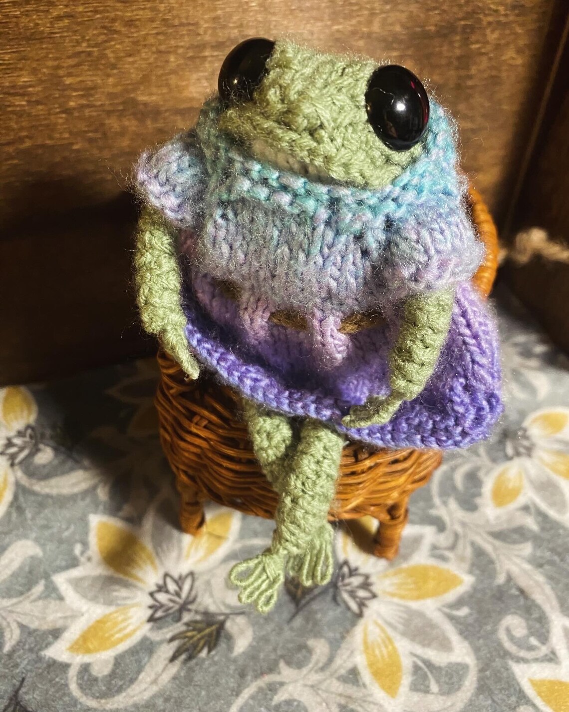 Penelope, Handmade Knitted Emotional Support Frog in an Ombre Dress - Etsy