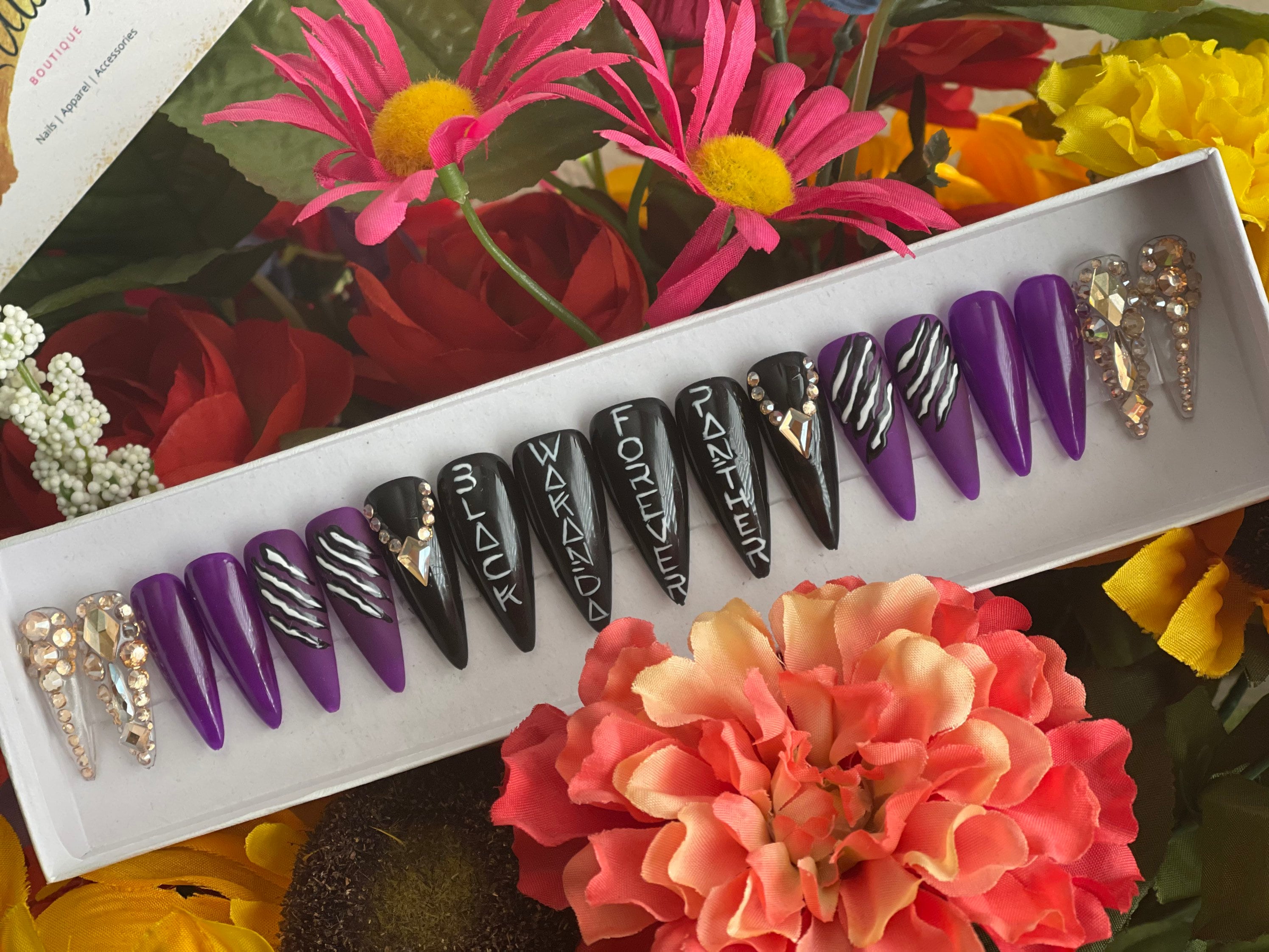 WAKANDA Full Set Purple and Black Rhinestones Hand - Etsy