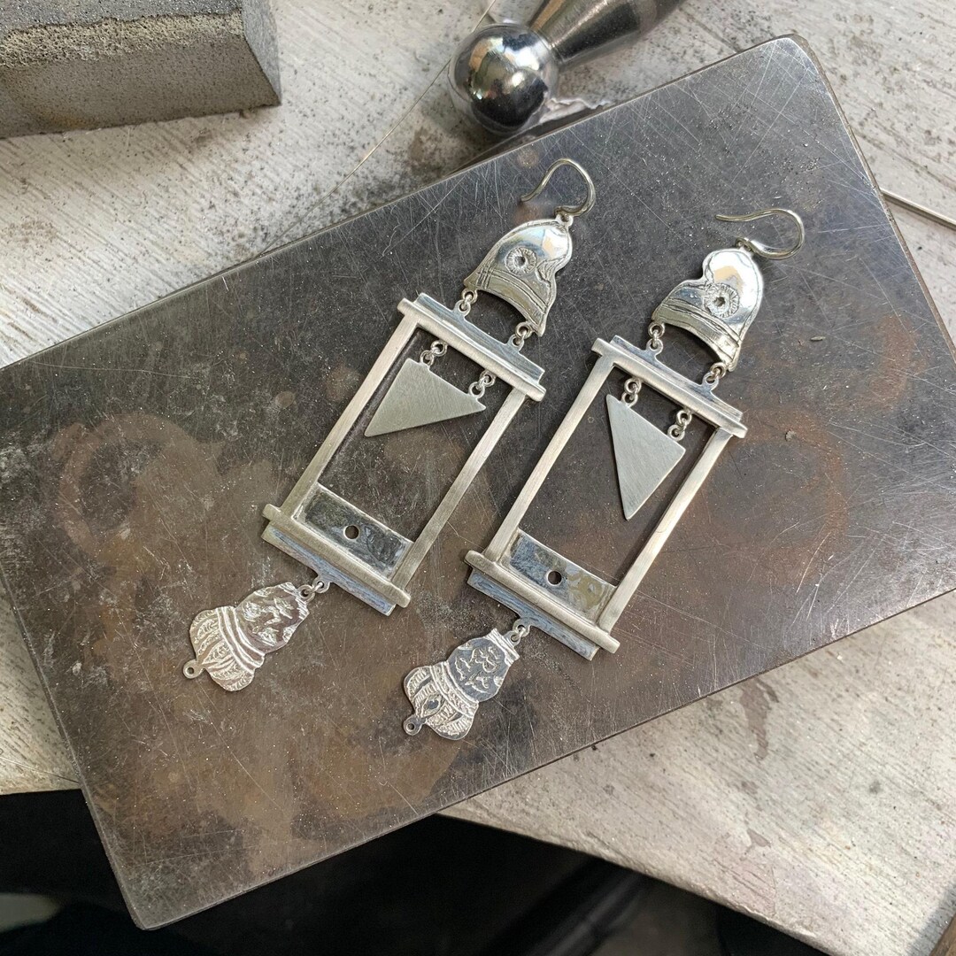 Guillotine Earrings French Revolution: Unique Historical Jewelry - Etsy