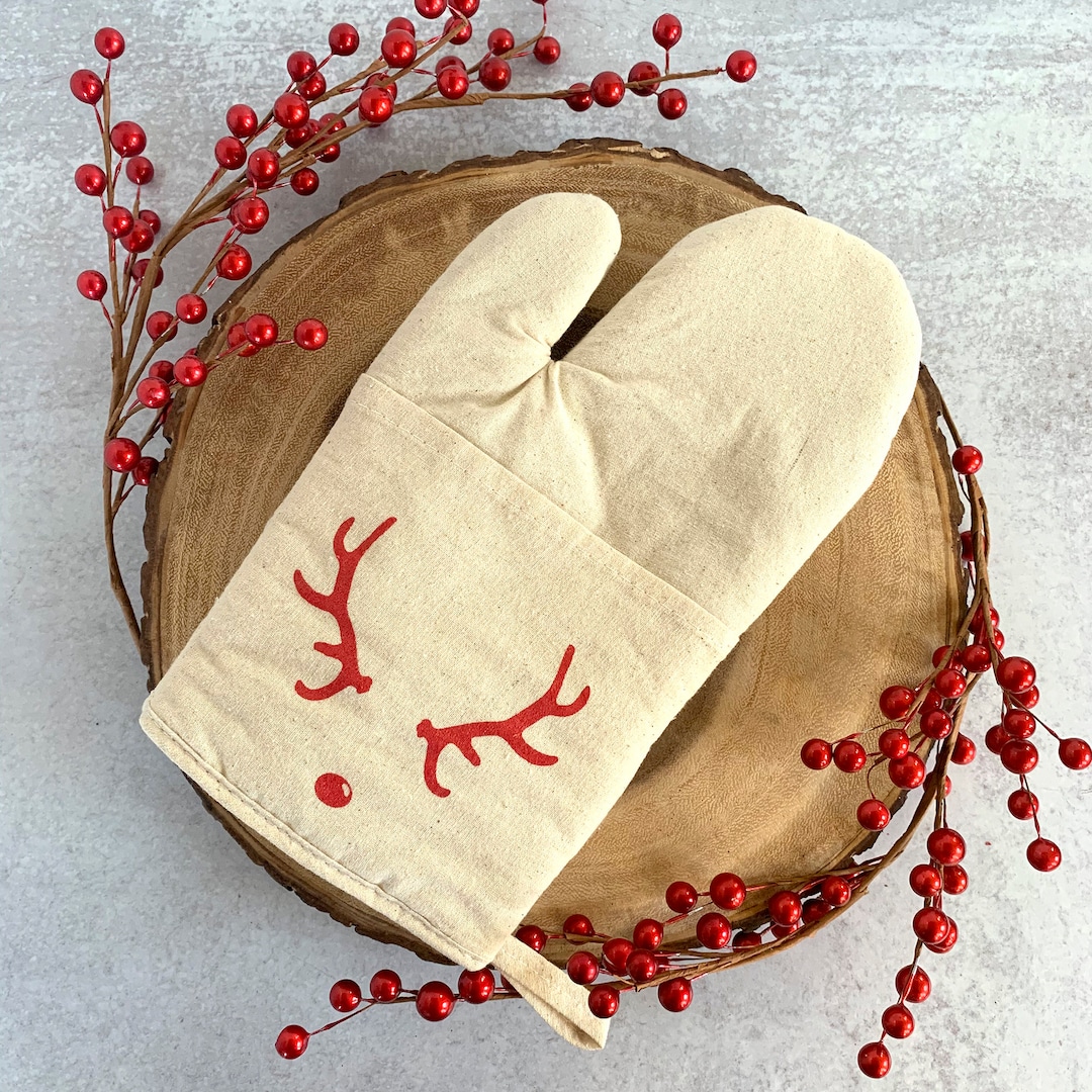 Natural Christmas Oven Mitt With Pocket—reindeer - Etsy