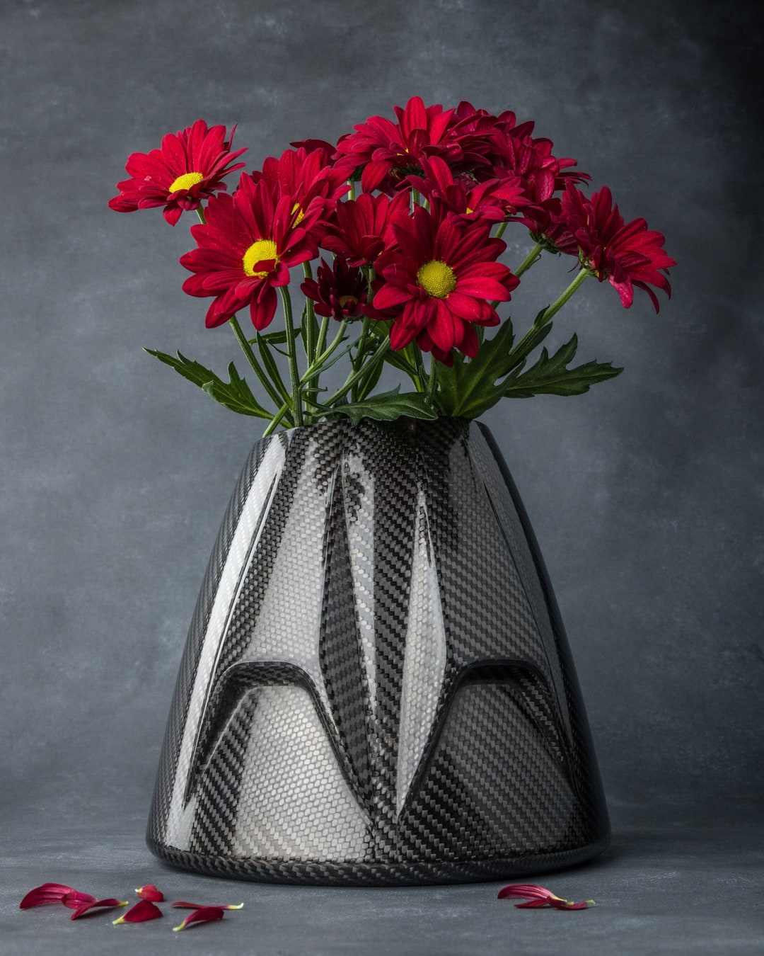 Carbon Fiber Vase. Carbon Fiber Vase Inspired by Spacex Crew Dragon. - Etsy