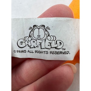 Vintage Garfield and Odie Smile Teeth Balls Stuffed Animal Play-by-play ...