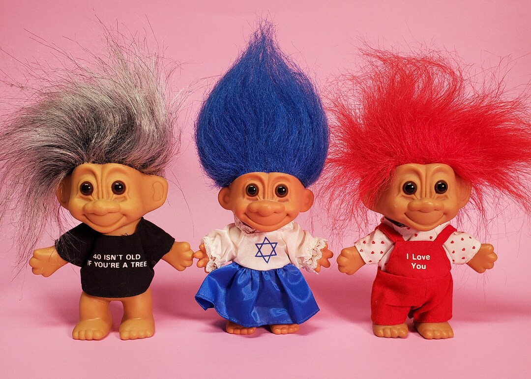 VTG 1990s Russ FRIENDLY TROLLS: '40 Isn't Old If You're A Tree'/around ...